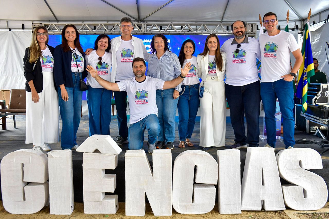 Educação de Campos está entre os cinco finalistas do Prêmio Francisco ...